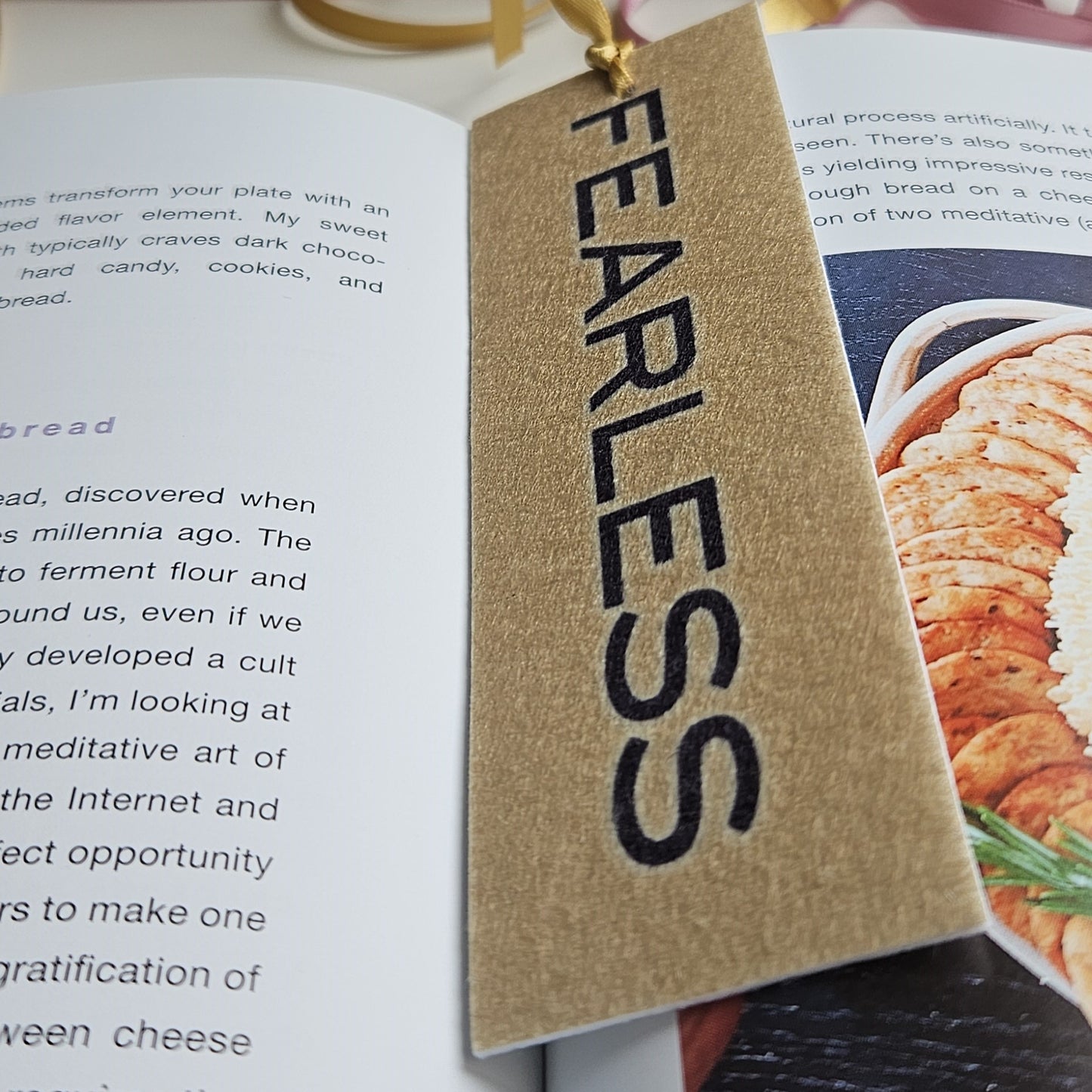 Taylor Swift Felt Bookmark - Fearless (Black) – TuneeManee